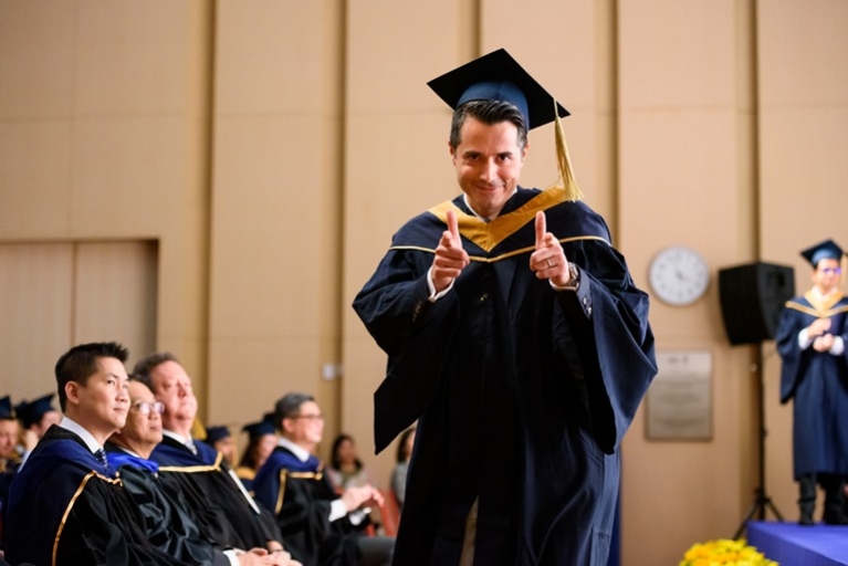 Citi’s Angel Ng Delivers Keynote Address at MBA Graduation Ceremony ...