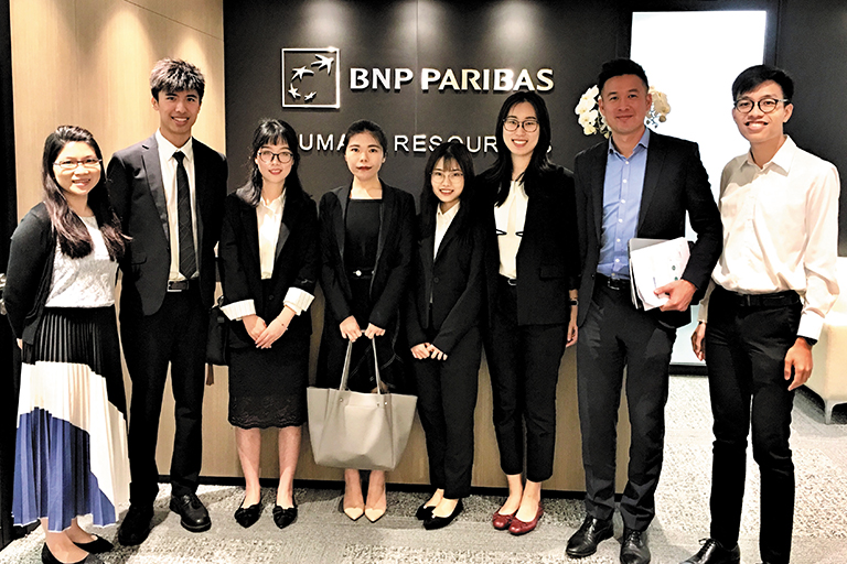 Be a Specialist in Your Field | HKUST Business School